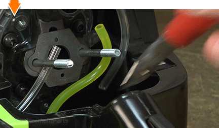 Step-by-Step Guide: How to Replace the Fuel Line on a Poulan P3314 ...